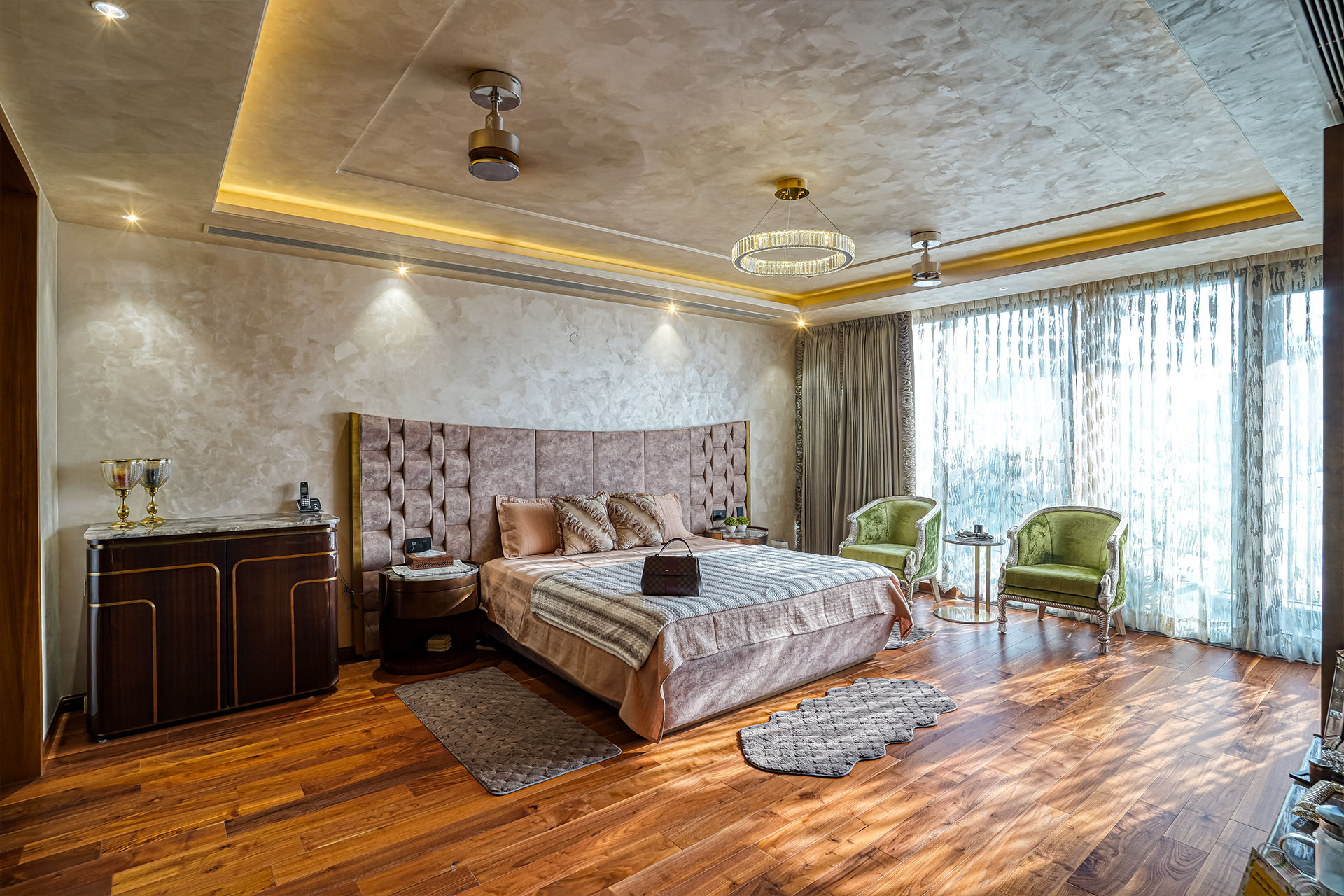 The Myriad Manor - IE Design